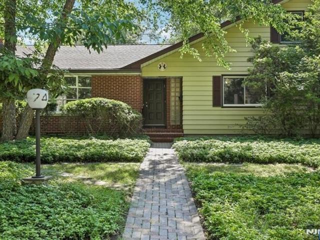 George St, Harrington Park, Home For Sale
