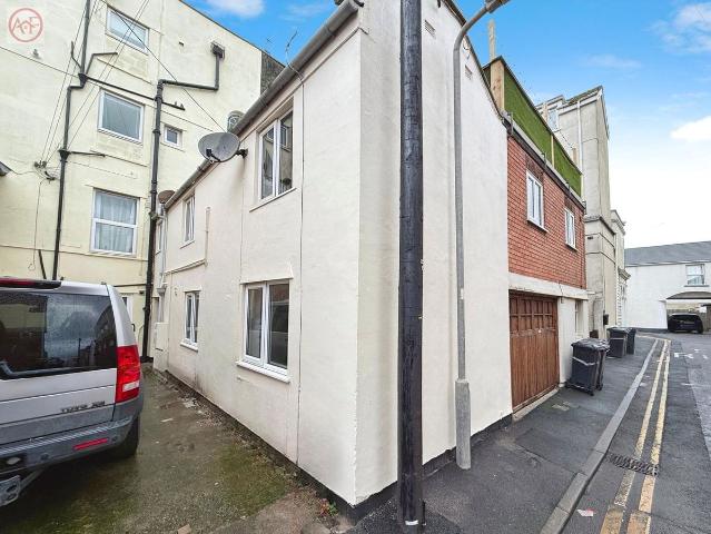 George Street, Burnham On Sea TA8, 1 bed terraced house to rent, £780 pcm | PrimeLocation