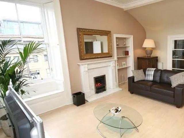 George Street, City of Edinburgh, EH2 4JY, United Kingdom | 3 bed duplex for rent #129787249 | Rentberry