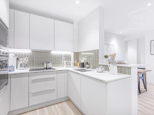 George Street, Croydon, CR0 1 bed apartment to rent £1,745 pcm £403 pw