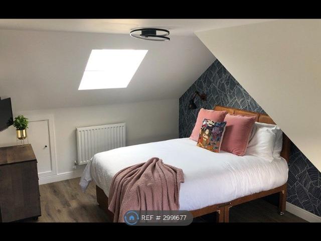 George Street, Hove BN3, Room to rent, £975 pcm | PrimeLocation