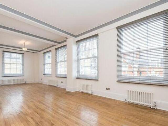 George Street, London, 3 Bedroom Flat