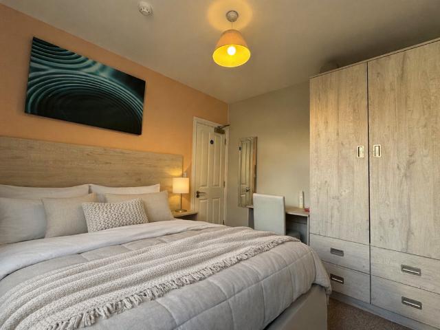 George Street, Reading RG1, Room to rent, £625 pcm | PrimeLocation