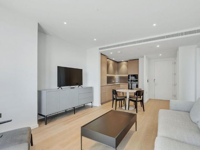 George Street, Vertus, Canary Wharf E14, 1 bed flat to rent, £3,167 pcm | PrimeLocation