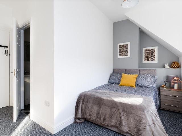George Road, Erdington, Birmingham B23, Room to rent, £675 pcm | PrimeLocation