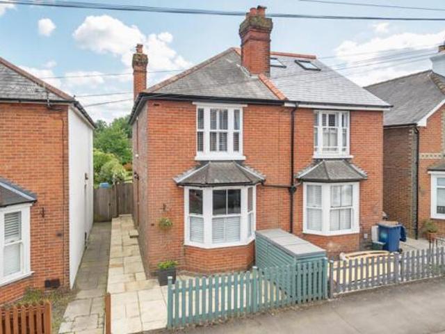 George Road, Farncombe, 3 Bedroom Semi detached