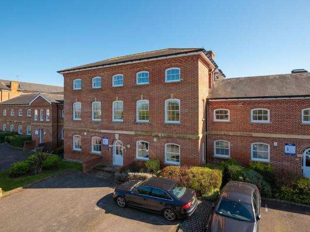 George Roche Road, Canterbury CT1, 3 bed flat to rent, £1,450 pcm | PrimeLocation
