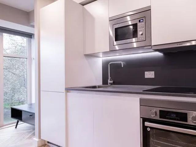 George West House, 2 3 Clapham Common North Side, London, SW4 0QL, United Kingdom | 2 bed apartment for rent #167317405 | Rentberry