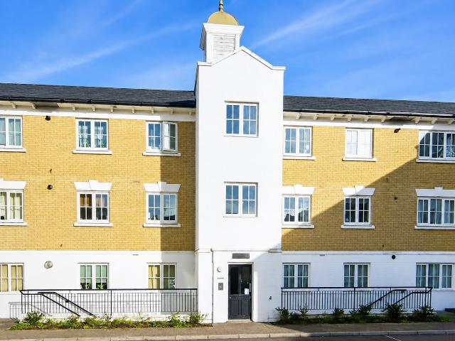 George Williams Way, Colchester CO1, Studio to rent, £1,000 pcm | PrimeLocation