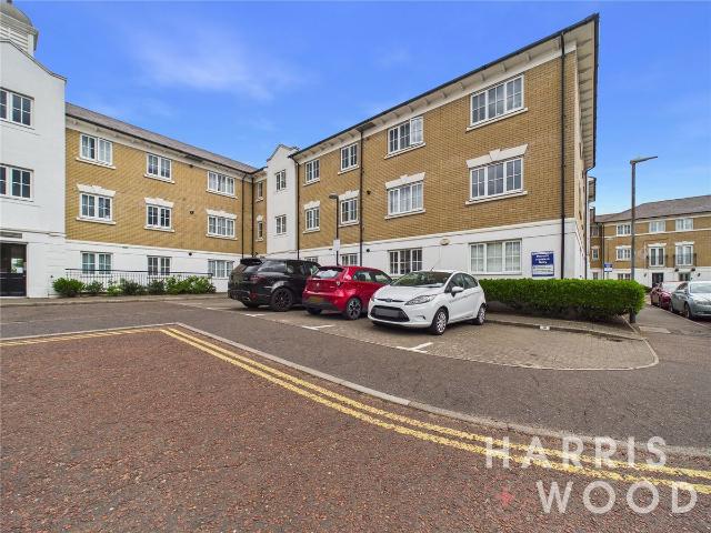 George Williams Way, Colchester, Essex CO1, 2 bed flat to rent, £1,200 pcm | PrimeLocation