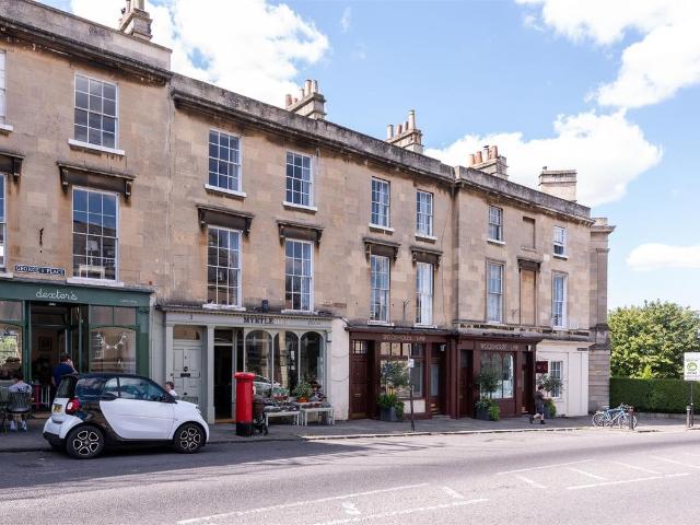 Georges Place, Bath BA2, 3 bed flat to rent, £2,500 pcm | PrimeLocation