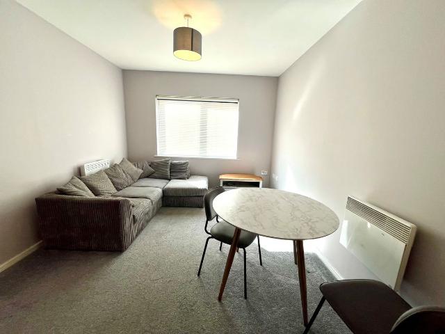 Georgia Avenue, Manchester M20, 1 bed flat to rent, £1,000 pcm | PrimeLocation