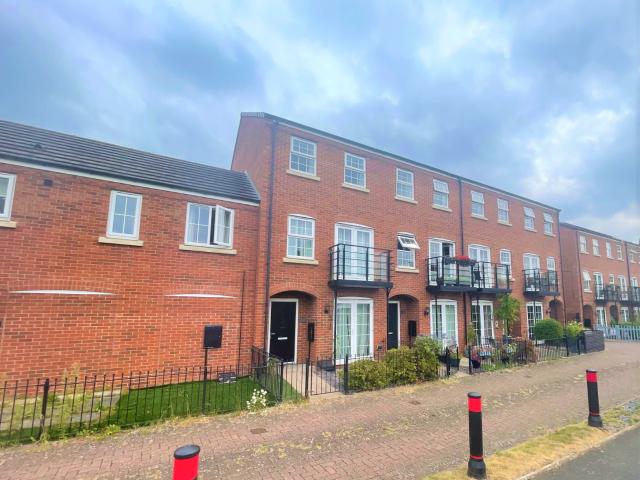 Georgian Way, Kidderminster, DY10