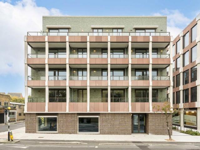Georgiana Street, London NW1 1 bed flat to rent £2,700 pcm £623 pw