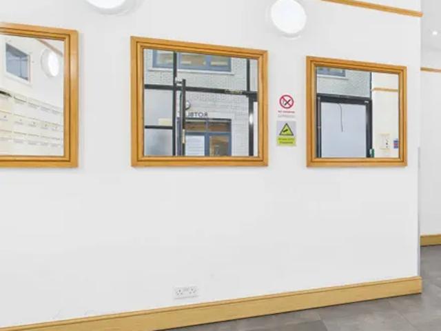 Geffrye Court, Shenfield Street, London, N1 6RY, United Kingdom | 4 bed apartment for rent #165379044 | Rentberry