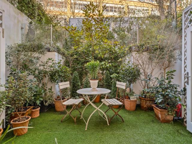Gertrude Street, London SW10, 4 bed semi detached house to rent, £13,867 pcm | PrimeLocation