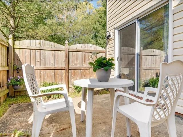 Gerwyn Manor 2 Bedroom Apartment for Rent at 5194 Gerwyn Cir, Sandston, VA 23150