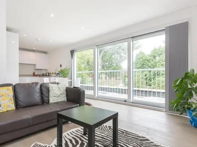 Gerard Court, 135 Walm Lane, London, NW2 3BP, United Kingdom | 2 bed apartment for rent #140226332 | Rentberry