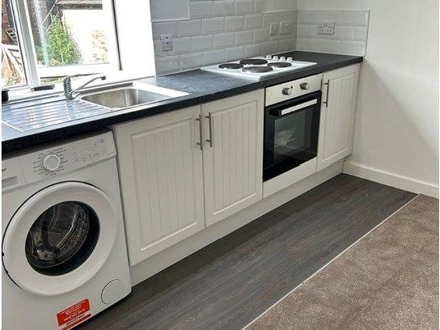 Gerard St, Wigan WN4, 1 bed flat to rent, £525 pcm | PrimeLocation