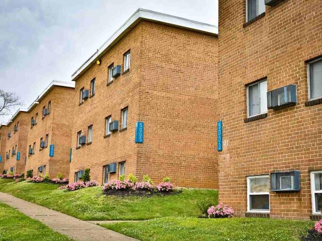 Germantown Apartments 2 Bedroom Apartment for Rent at 333 W Abbottsford Ave, Philadelphia, PA 19144 Germantown
