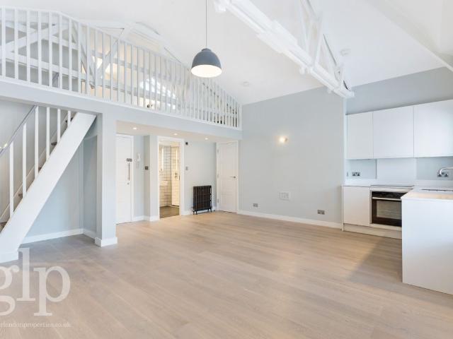 Gerrard Street, Soho W1D, Studio to rent, £2,492 pcm | PrimeLocation