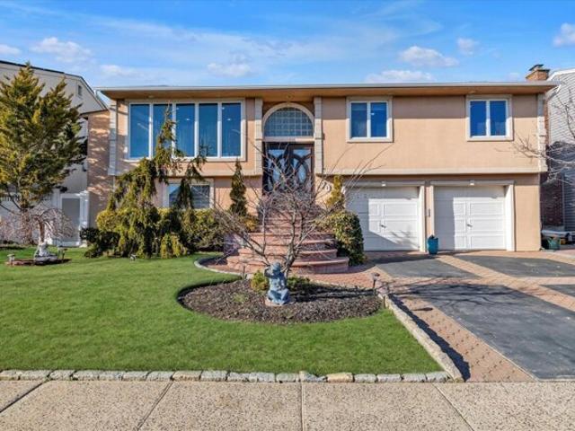 Gerry Ave, Lido Beach, Home For Sale