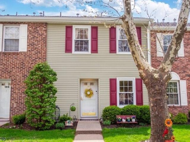 Gettysburg Way, Lincoln Park, Condo For Sale