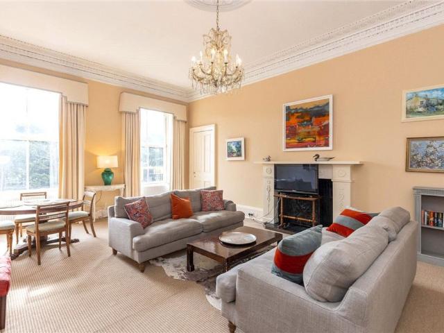 gf, 10 Regent Terrace