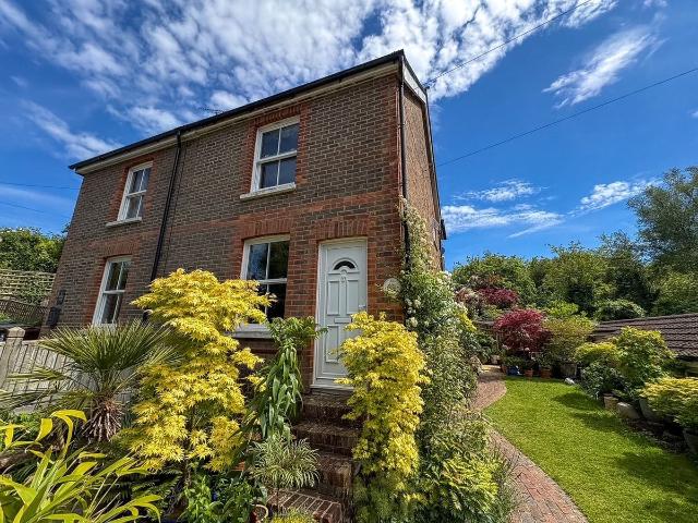 Ghyll Road, Crowborough TN6, 2 bed property to rent, £1,550 pcm | PrimeLocation