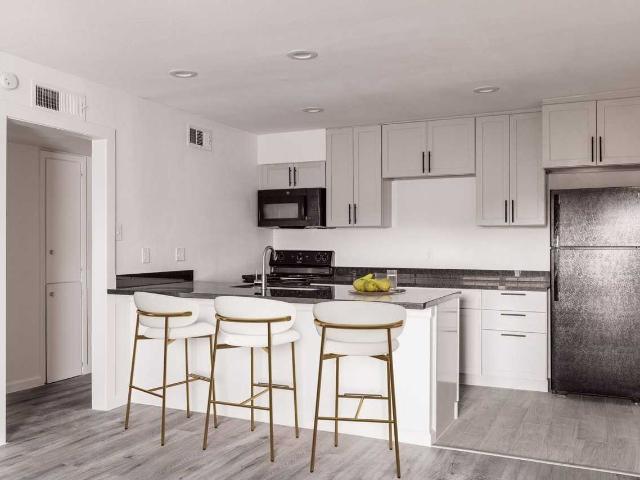 Gia at Memorial 1 Bedroom Apartment for Rent at 7429 Long Point Rd, Houston, TX 77055 Spring Branch East