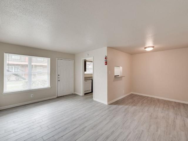 Gia @ Spring Branch 1 Bedroom Apartment for Rent at 1521 Sherwood Forest St, Houston, TX 77043 Spring Branch West