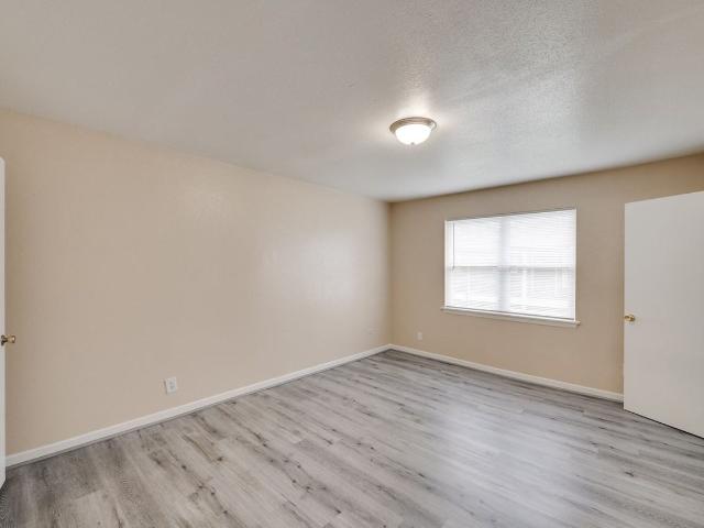 Gia @ Spring Branch 2 Bedroom Apartment for Rent at 1521 Sherwood Forest St, Houston, TX 77043 Spring Branch West