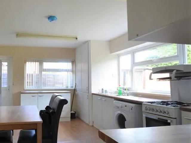Gibbins Road, Metchley, B29 6PG, United Kingdom | 5 bed house for rent #137931294 | Rentberry