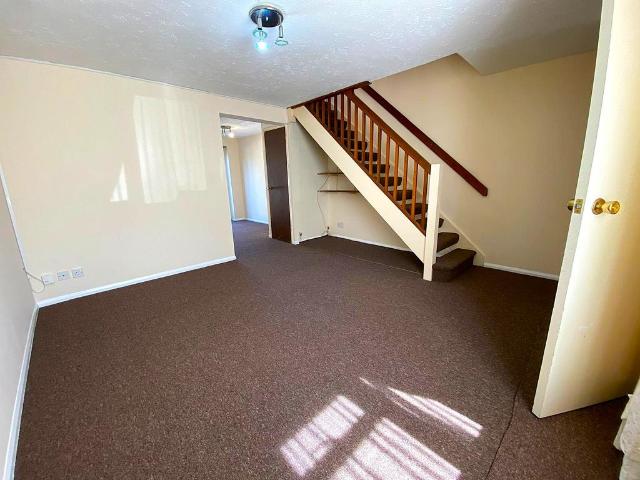 Gibson Road, Dagenham RM8 3 bed terraced house to rent £2,150 pcm £496 pw