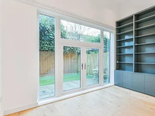 Gideon Road, London, SW11 5ER, United Kingdom | 2 bed apartment for rent #137558990 | Rentberry