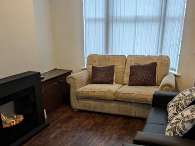 Gidlow Road, Liverpool, L13 2AW, United Kingdom | 3 bed apartment for rent #136888396 | Rentberry