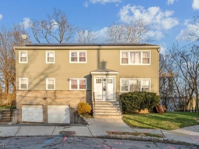 Gifford Ct, Maplewood, Home For Sale
