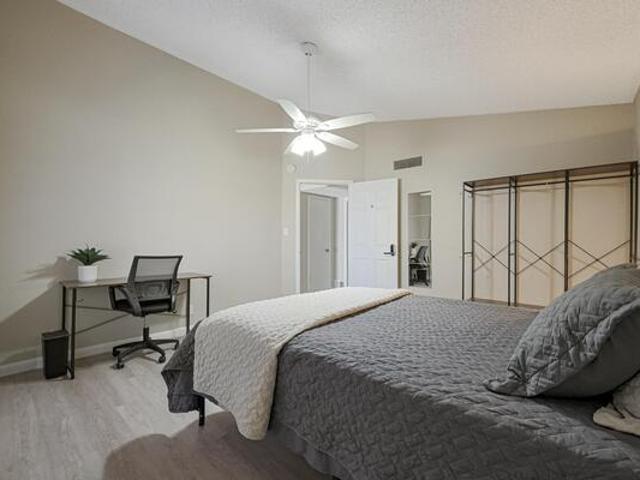 Gig WiFi · Weekly Cleaning · Free Laundry · Spacious Rooms · 3 Baths · AC at a Cool 72° · Quick I 17 Access · Responsive Staff!