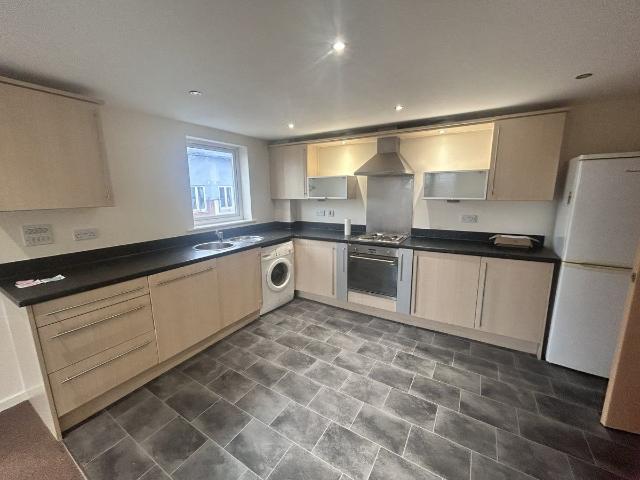 Gilbert House, Elmira Way, Manchester M5, 3 bed flat to rent, £1,300 pcm | PrimeLocation