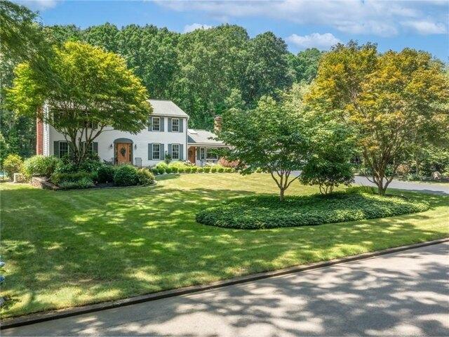 Gilbert Stuart Dr, Warwick, Home For Sale