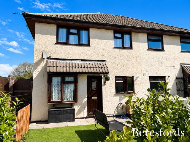 Gilberd Road, Colchester CO2, 2 bed terraced house to rent, £1,100 pcm | PrimeLocation
