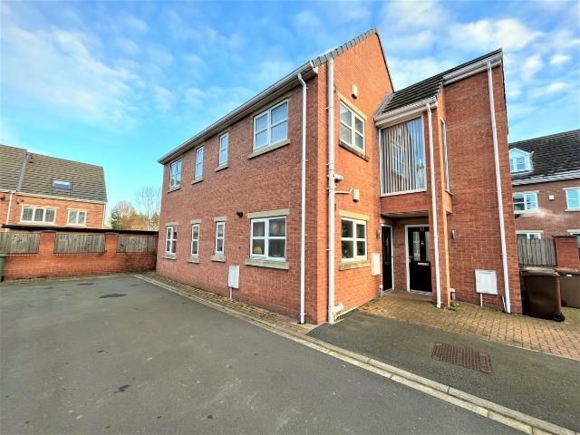 Gilcar Villas, Normanton WF6, 2 bed flat to rent, £750 pcm | PrimeLocation
