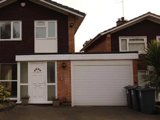 Gilchrist Drive, Birmingham, B15 3NG, United Kingdom | 3 bed house for rent #168060968 | Rentberry