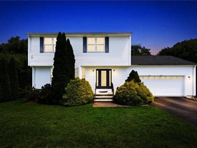 Gilcrest Dr, West Warwick, Home For Sale
