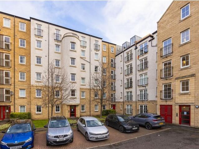 Giles Street, Leith, EH6 6DA