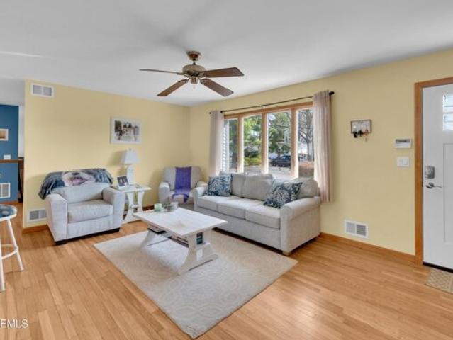 Gilford Ave, Island Heights, Home For Sale