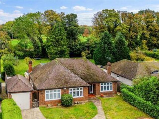 Gilhams Avenue, Banstead, 5 Bedroom Bungalow