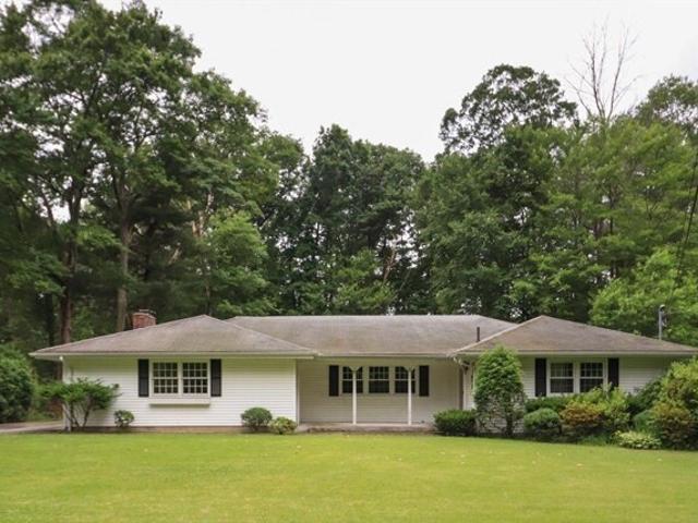 Gill Ct, Northbridge, Home For Sale