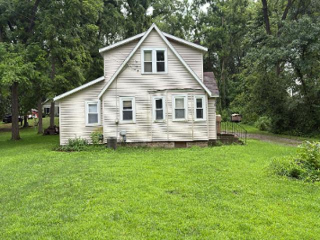 Gilletts Lake Rd
