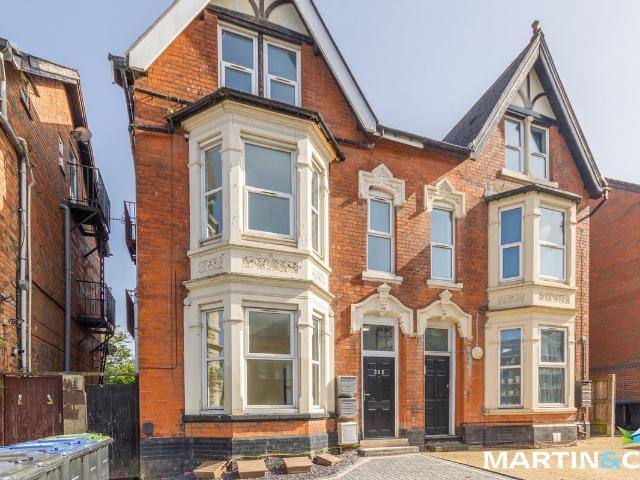 Gillott Road, Edgbaston B16, 1 bed flat to rent, £875 pcm | PrimeLocation